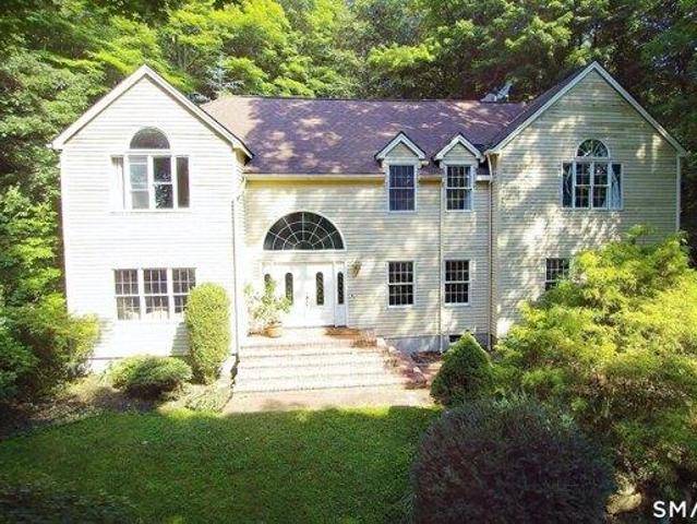 4 bedroom, Redding CT 06896 104478903