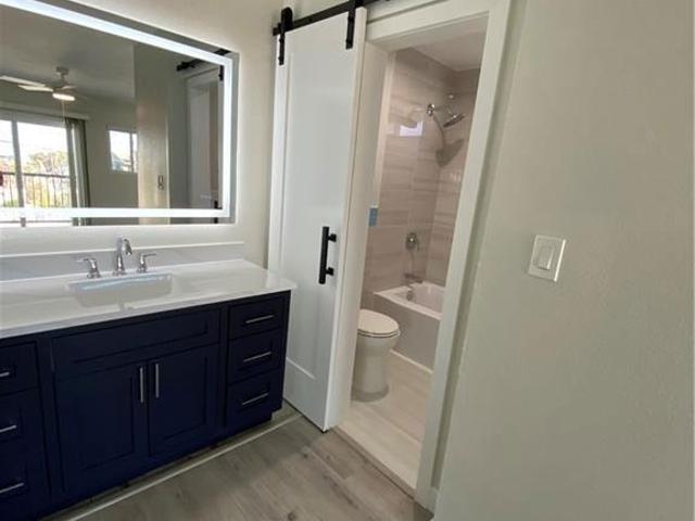 4 bedroom, Redondo Beach CA 90277 89249136