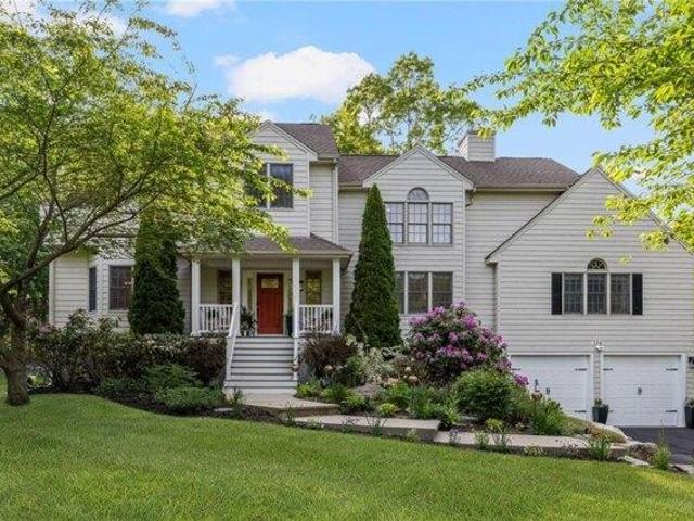 4 bedroom, Rehoboth MA 02769 104408523