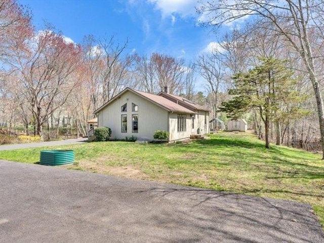 4 bedroom, Rehoboth MA 02769 102670330