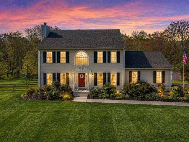 4 bedroom, Rehoboth MA 02769 102960618