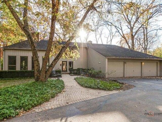 4 bedroom, Riverwoods IL 60015 90335183