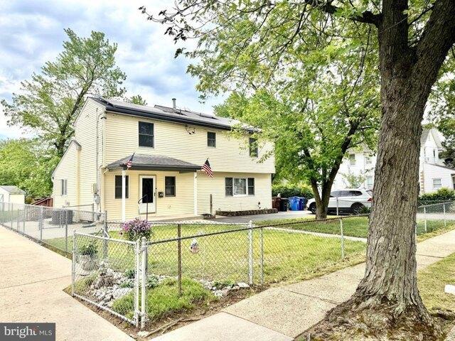 4 bedroom, Riverside NJ 08075 102528800