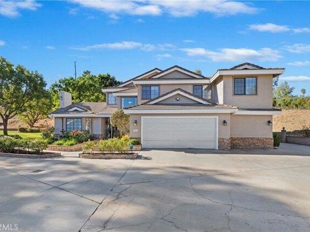 4 bedroom, Riverside CA 92506 89846895