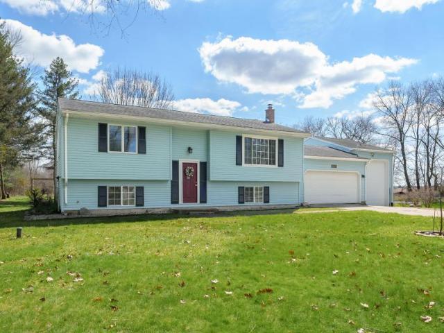 4 bedroom, Richland MI 49083 89700800