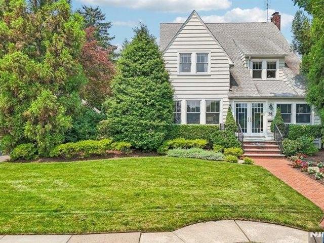 4 bedroom, Ridgewood NJ 07450 104410218