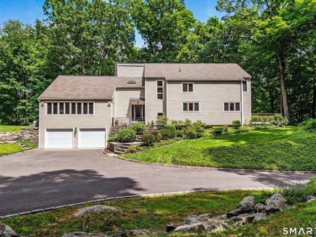 4 bedroom, Ridgefield CT 06877 104190640