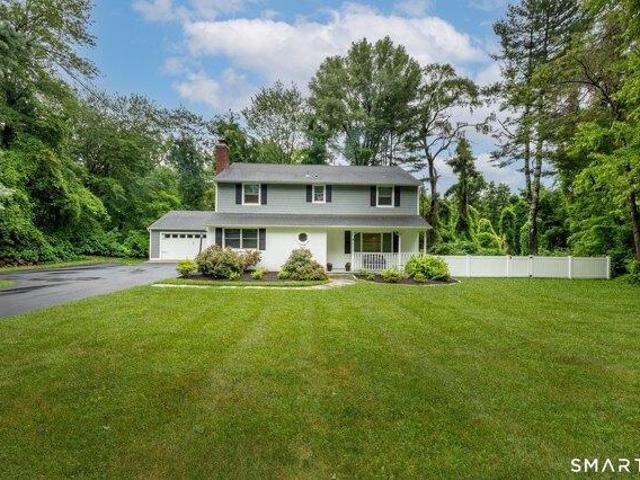 4 bedroom, Ridgefield CT 06877 105232032