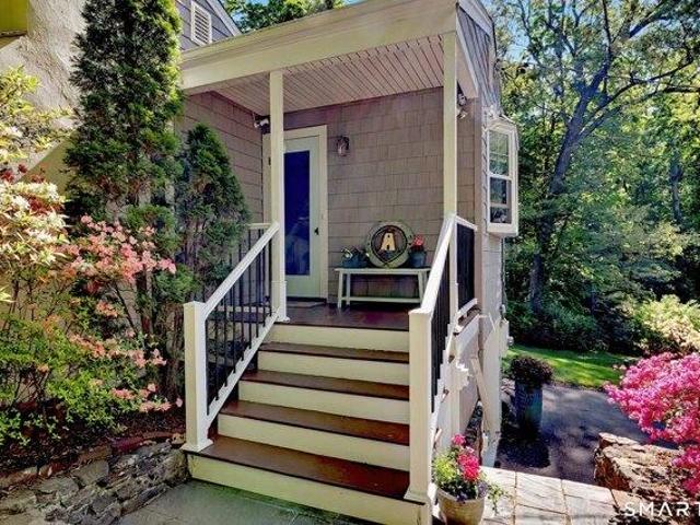 4 bedroom, Ridgefield CT 06877 LS102776845