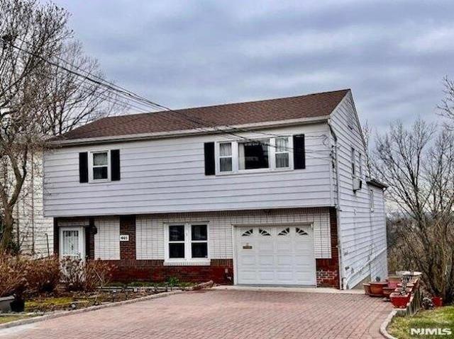 4 bedroom, Ridgefield NJ 07657 102584048