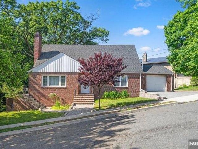 4 bedroom, Ridgefield NJ 07657 104717292