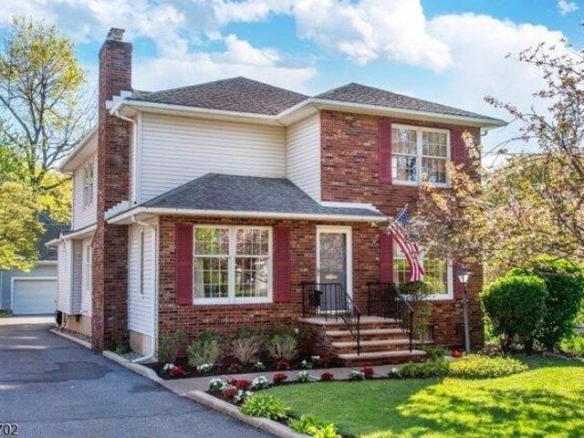4 bedroom, Rutherford NJ 07070 101999390