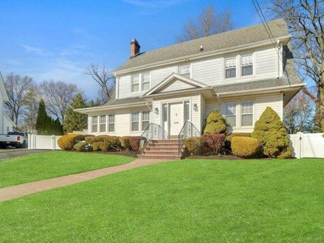 4 bedroom, Rutherford NJ 07070 105156637