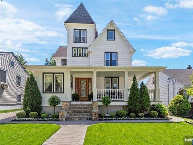 4 bedroom, Rutherford NJ 07070 LS102778206