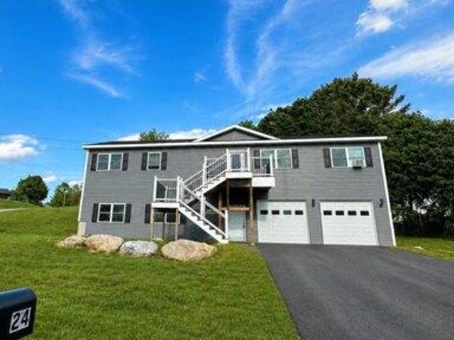 4 bedroom, Rutland VT 05701 104807579
