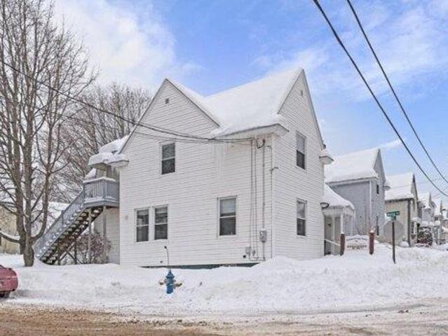 4 bedroom, Rumford ME 04276 LS101575510