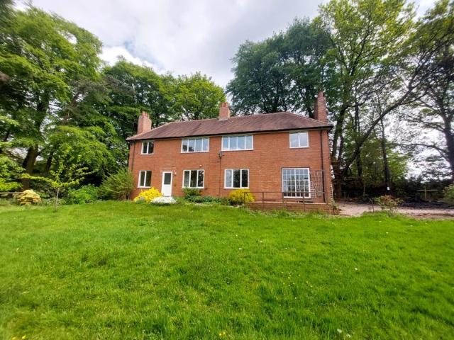 4 bedroom rural Farm house available £1200 plus bi
