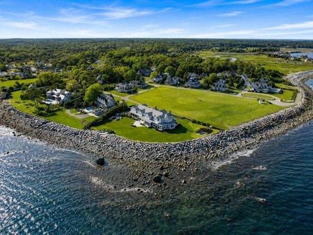 4 bedroom, Rye NH 03870 103928204