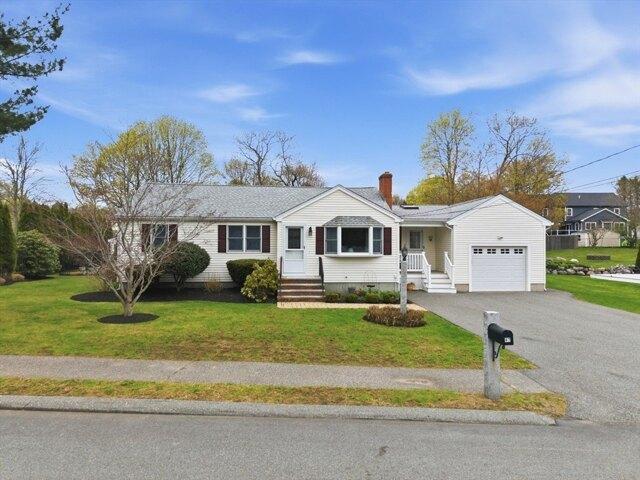 4 bedroom, Woburn MA 01801 LS102632563