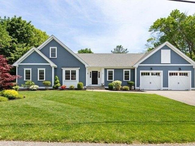 4 bedroom, Woburn MA 01801 LS102633211