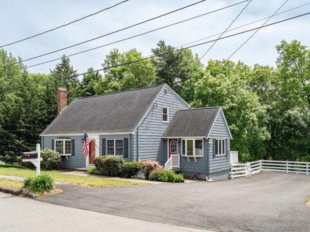 4 bedroom, Woburn MA 01801 LS102961716