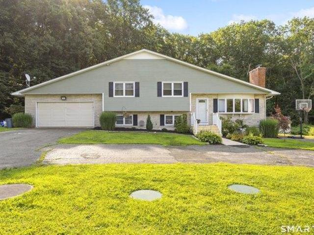 4 bedroom, Wolcott CT 06716 105288241