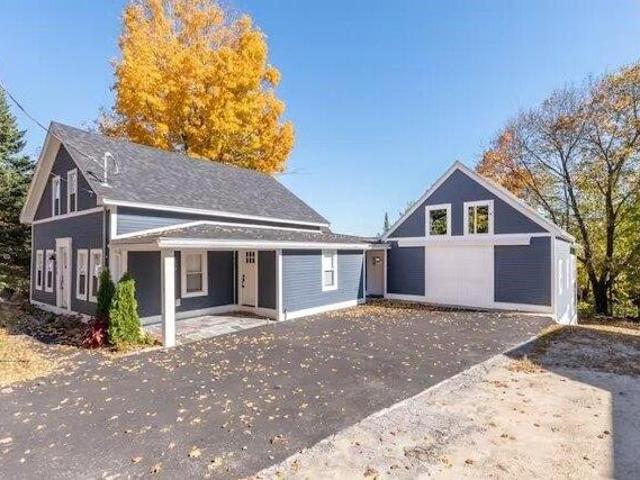 4 bedroom, Wolfeboro NH 03894 102477338