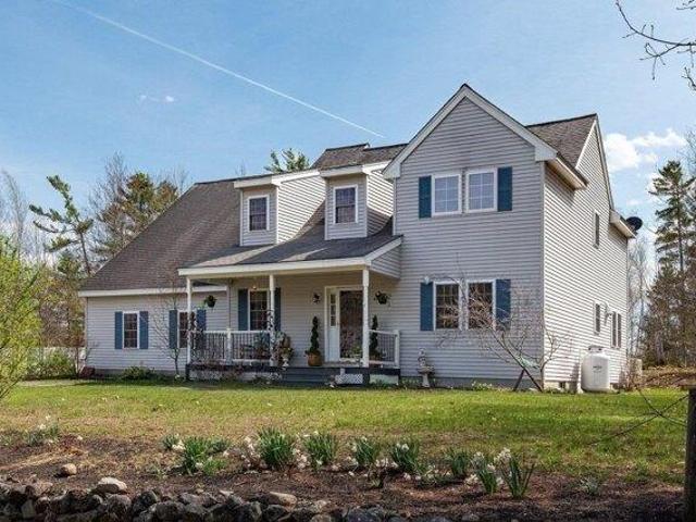 4 bedroom, Wolfeboro NH 03894 102410263