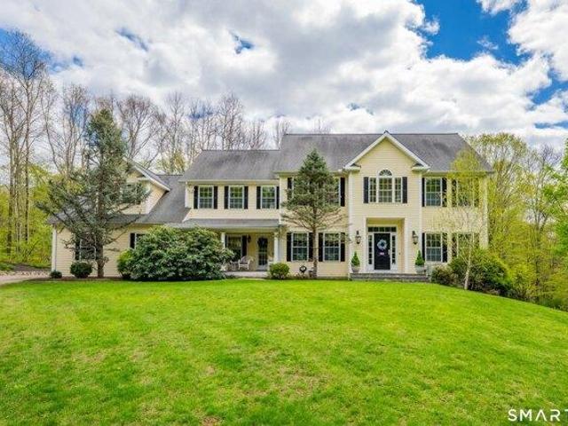 4 bedroom, Woodbury CT 06798 103162158