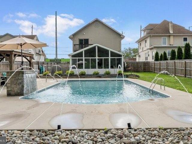 4 bedroom, Woodbury NJ 08096 104906114
