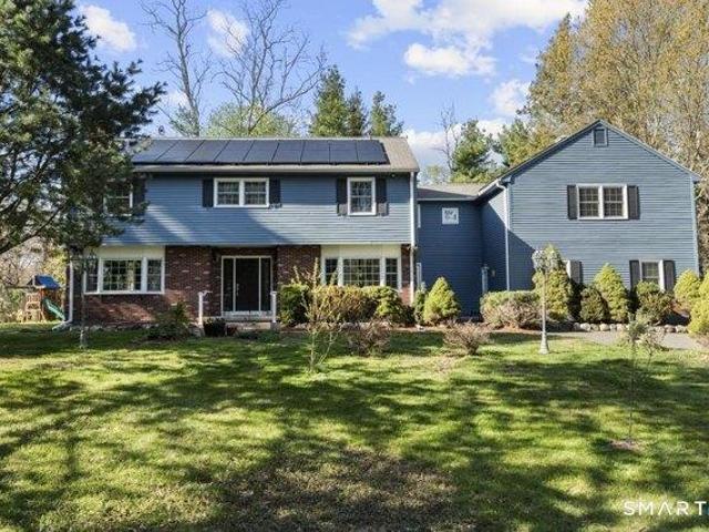 4 bedroom, Woodbridge CT 06525 102218932