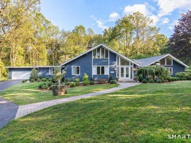 4 bedroom, Woodbridge CT 06525 102346070