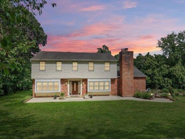 4 bedroom, Woodbridge CT 06525 103189605
