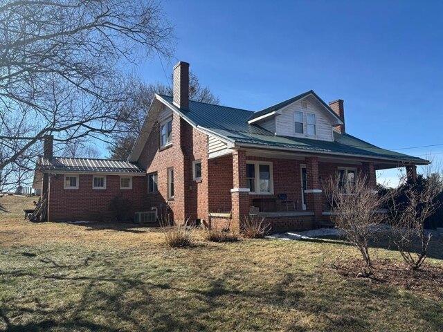 4 bedroom, Woodlawn VA 24381 88552718