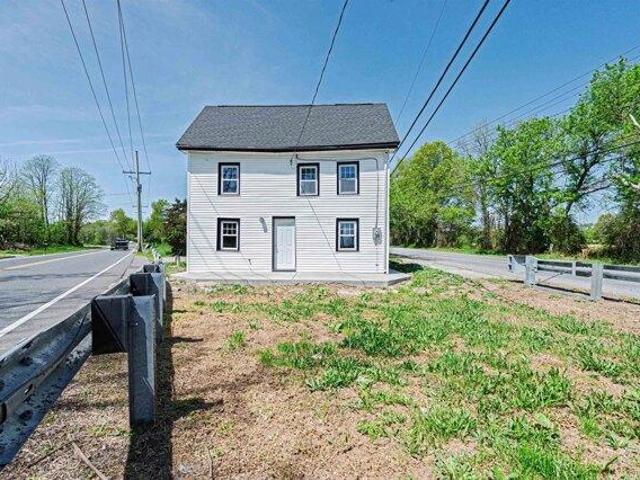 4 bedroom, Woodstown NJ 08098 LS102725957