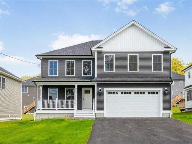 4 bedroom, Woonsocket RI 02895 102411392