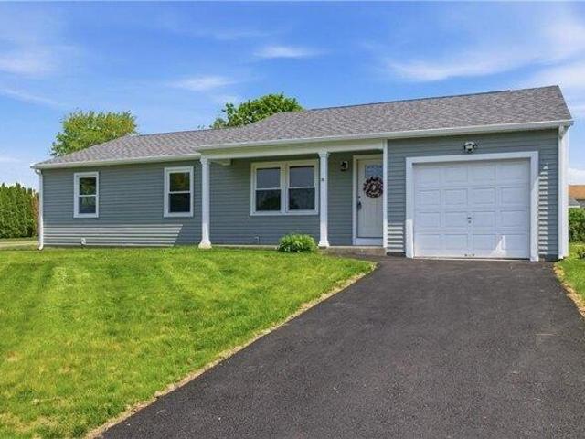 4 bedroom, Woonsocket RI 02895 103020484