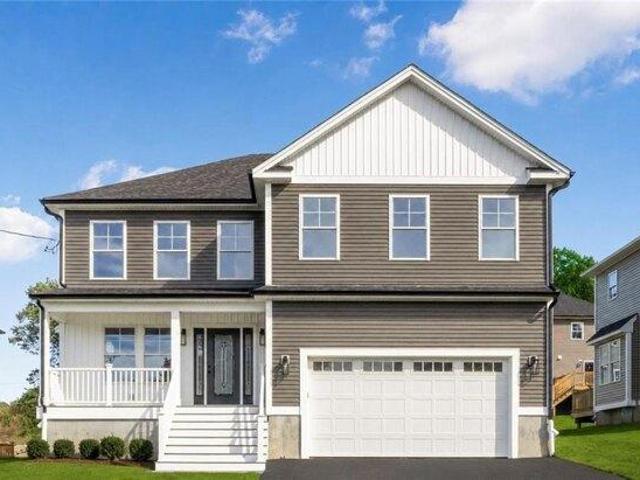 4 bedroom, Woonsocket RI 02895 105106556