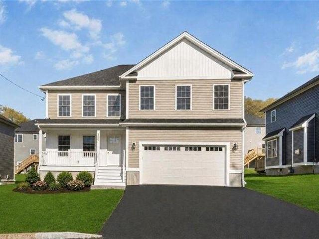 4 bedroom, Woonsocket RI 02895 105109557