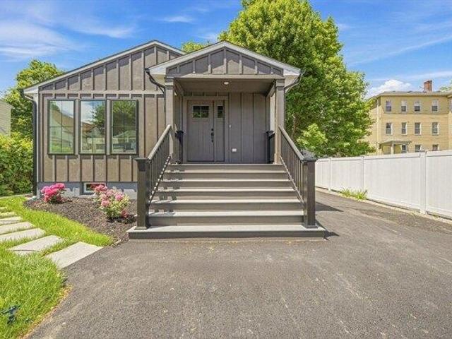 4 bedroom, Worcester MA 01604 103443275