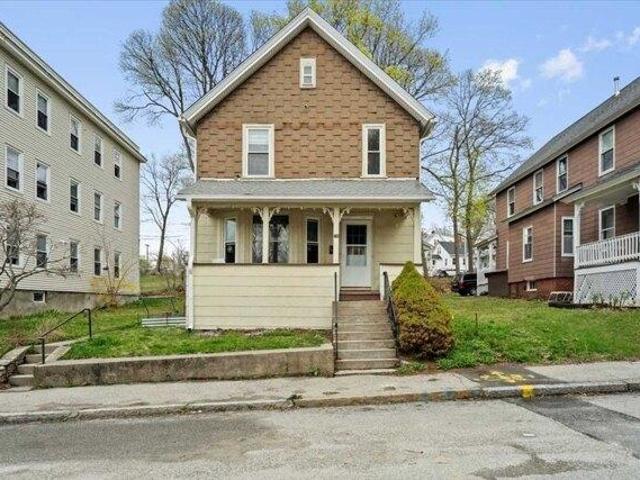 4 bedroom, Worcester MA 01605 103221168