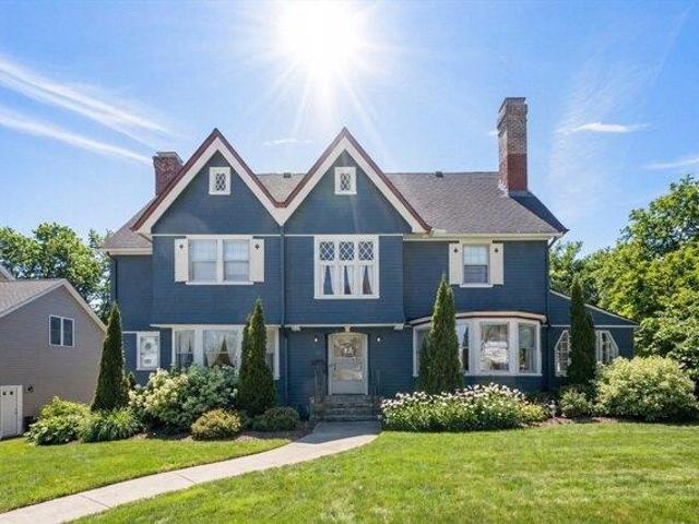 4 bedroom, Worcester MA 01605 104511298