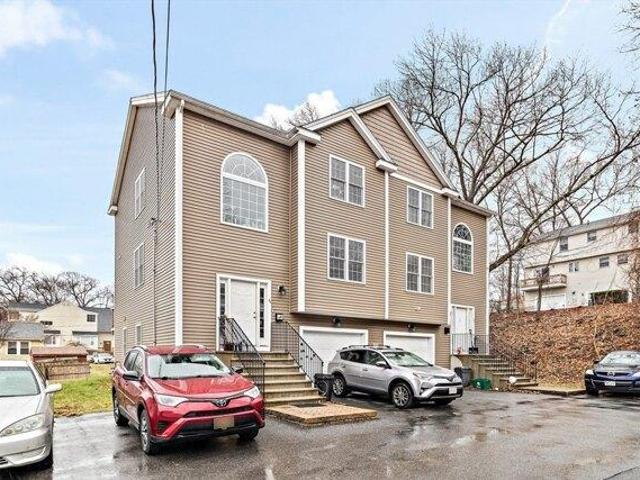 4 bedroom, Worcester MA 01605 104851287