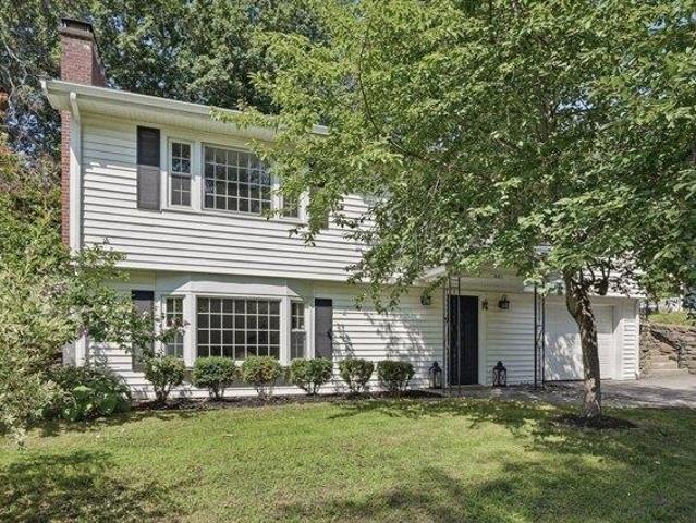 4 bedroom, Worcester MA 01605 105117057
