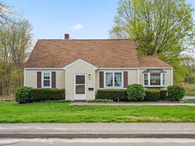 4 bedroom, Worcester MA 01606 102560331
