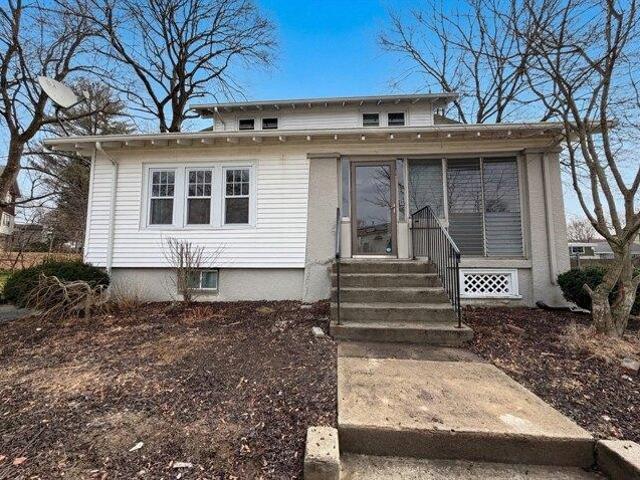 4 bedroom, Worcester MA 01602 104832051