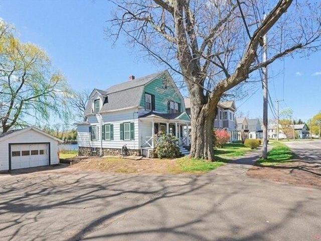 4 bedroom, Worcester MA 01603 LS102564202