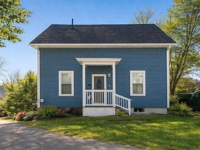 4 bedroom, Worcester MA 01610 103443303