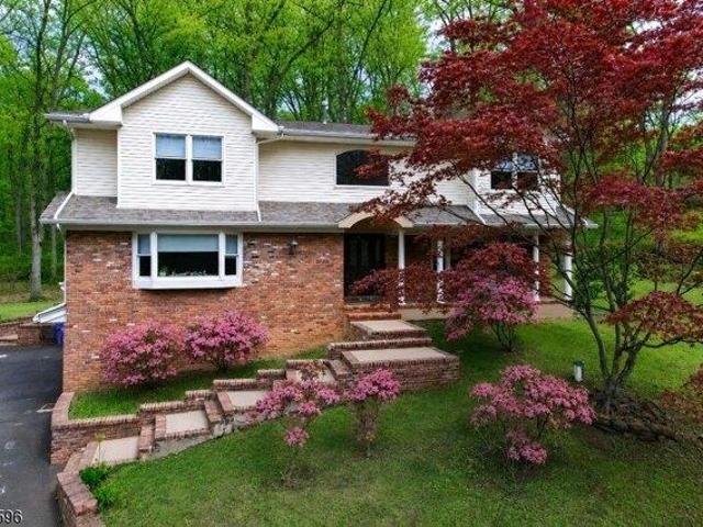4 bedroom, Watchung NJ 07069 102478105