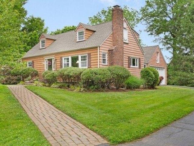 4 bedroom, Watchung NJ 07069 LS103070965